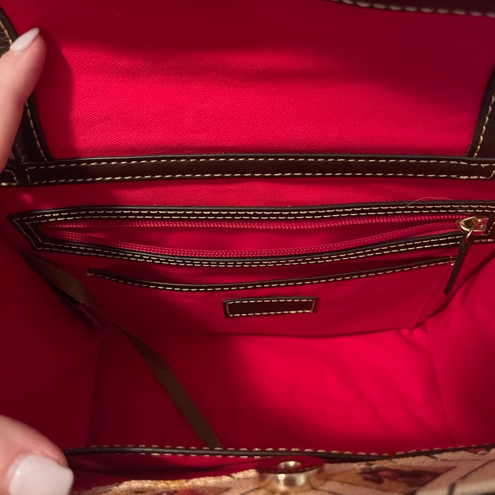 Rare Lady And The Disney Tramp Dooney And Bourke - Gem